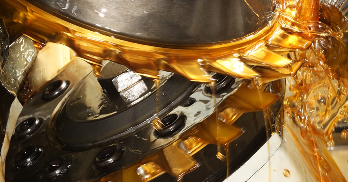 Eliminate reducer oil leakage with Mobilith SHC™ 007 | Mobil™