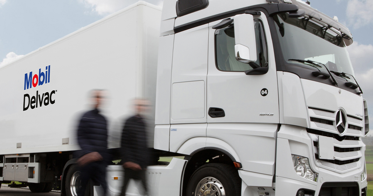 On-highway | Commercial Fleets | Mobil™ Lubricants